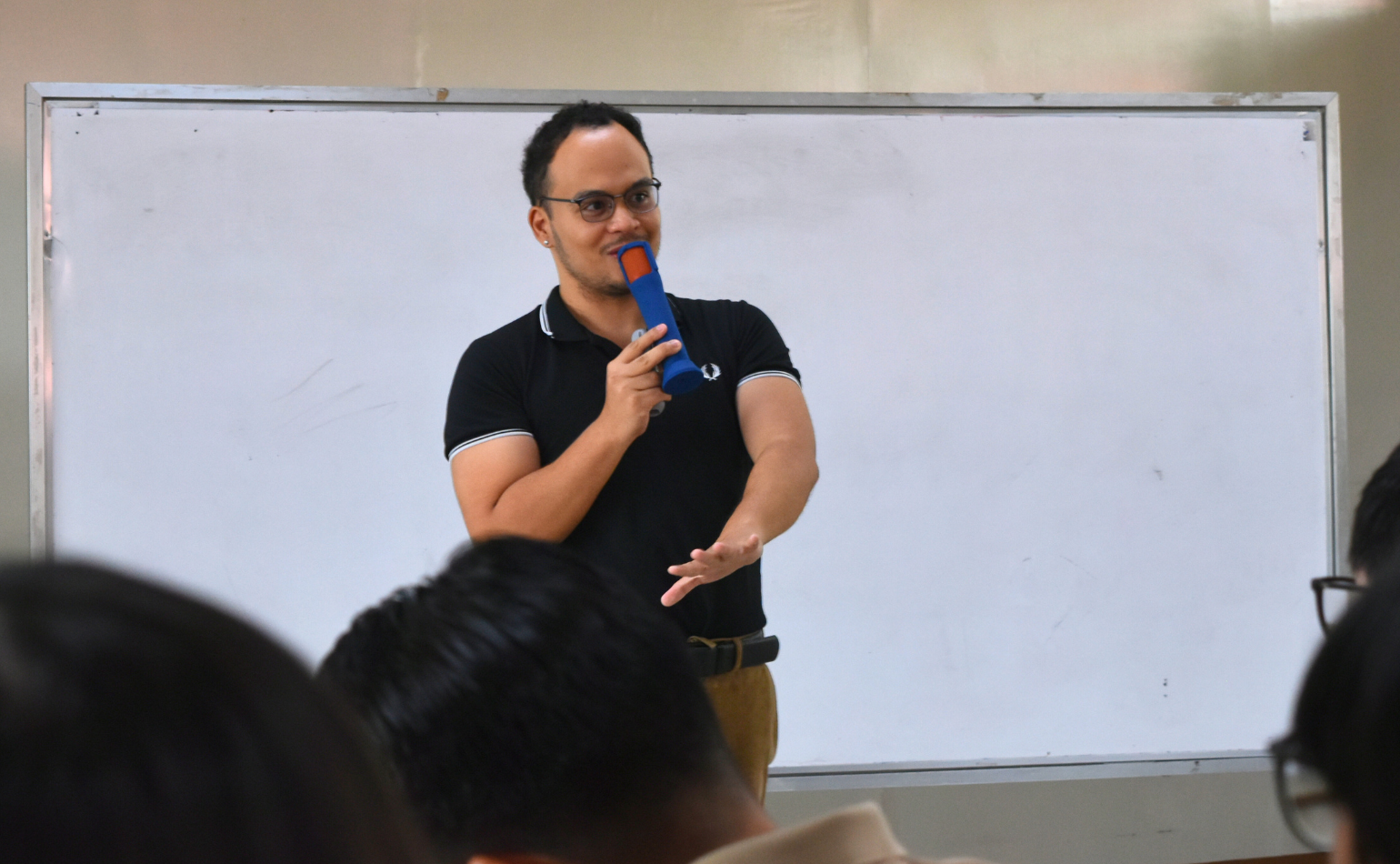 Monghit talks about the evolution of Philippine Hokkien - Department of ...